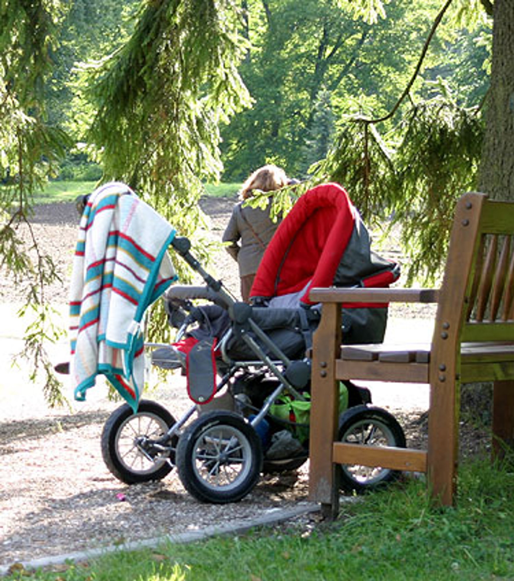 Penkiolikmetė mama: kas vaiko tėtis? Geras klausimas... - Delfi