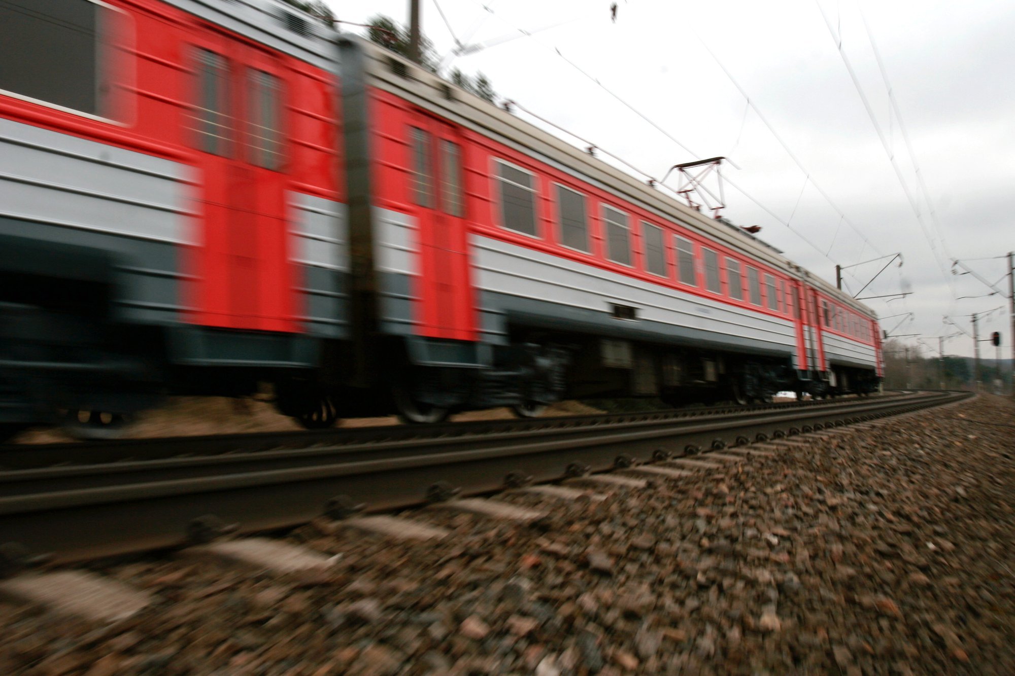 Dėl sugedusio lokomotyvo į Vilnių vėlavo greitasis traukinys - Delfi ...