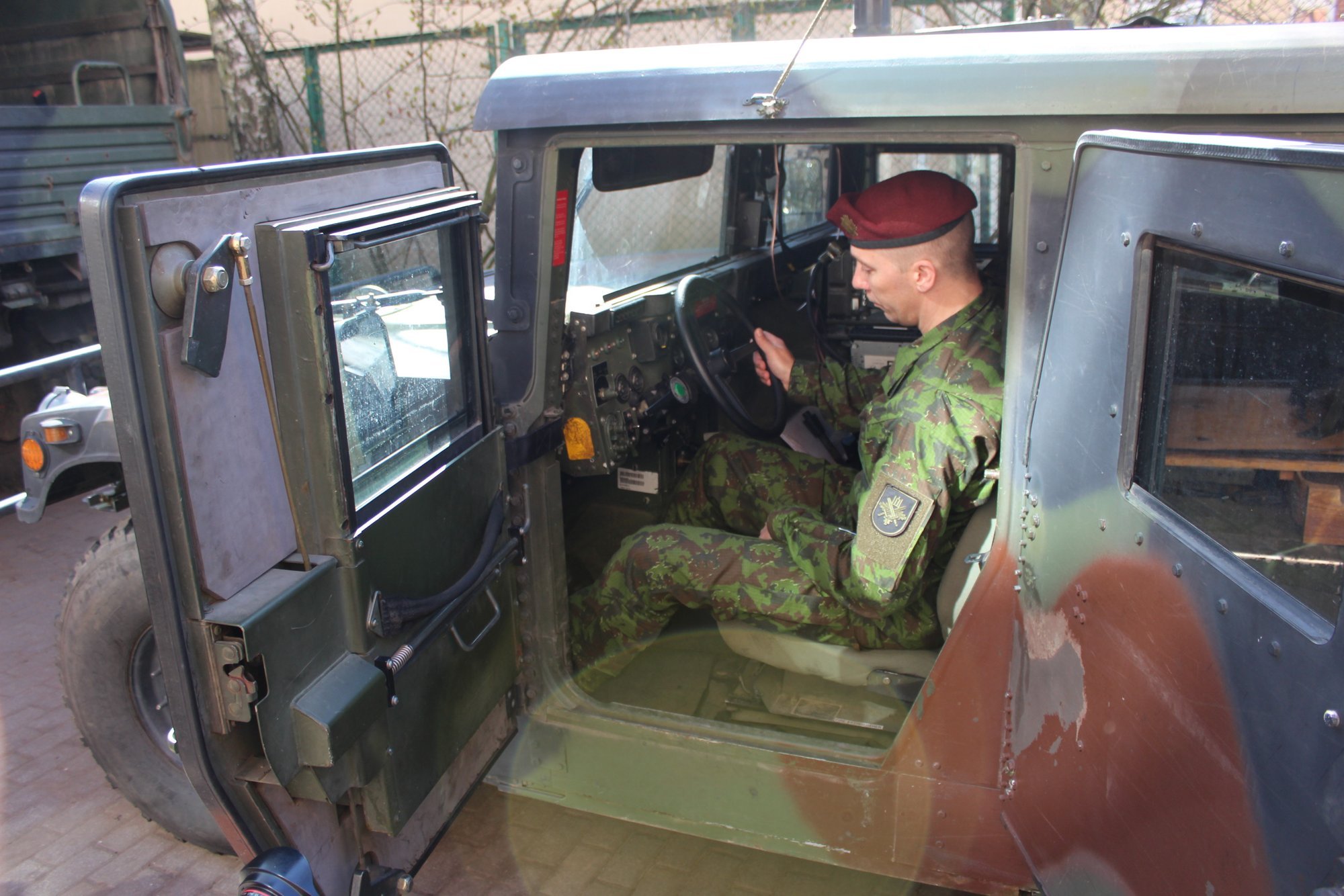 Karo prievolės ir komplektavimo tarnyba treniruojasi efektyviau vykdyti ...