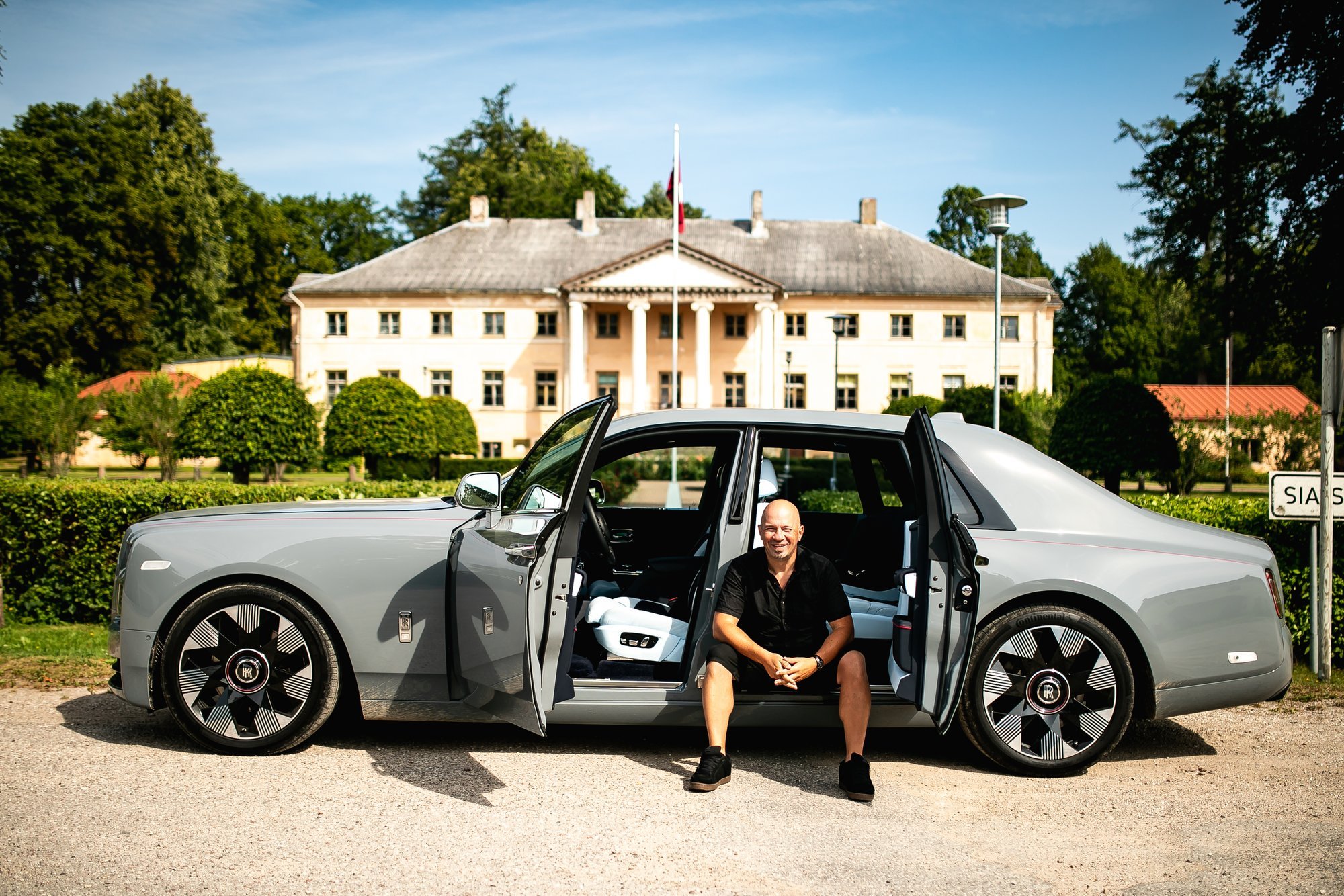 Naujų „Rolls-Royce Ghost“ ir „Phantom“ testas: kodėl jie – geriausi ...