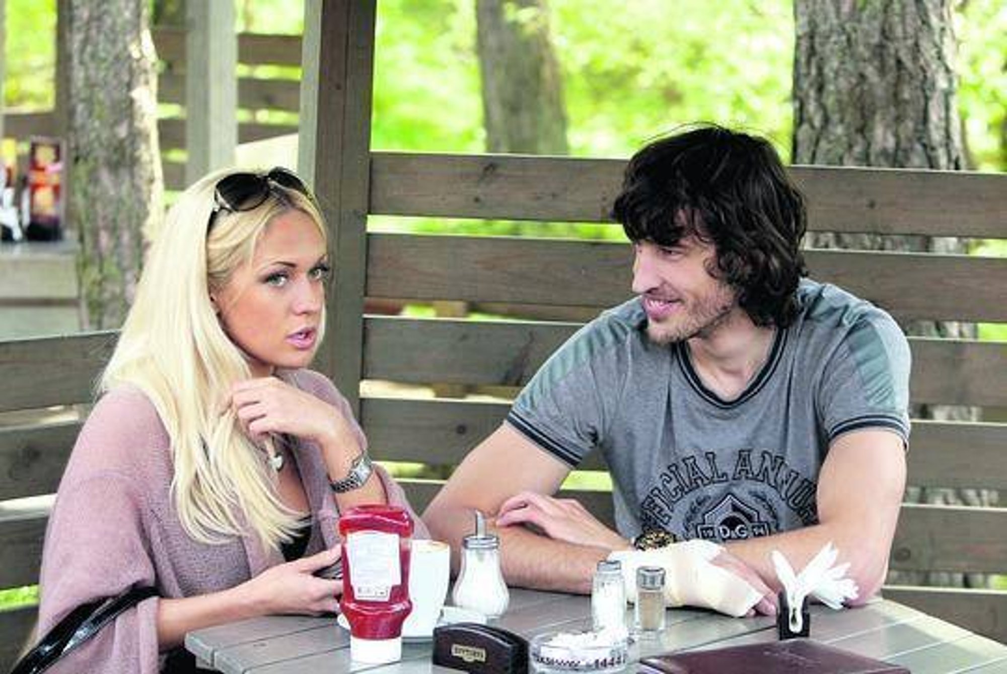 Jau žinoma, koks Oksanos ir Simo Jasaičių sūnelio ūgis ir svoris ...