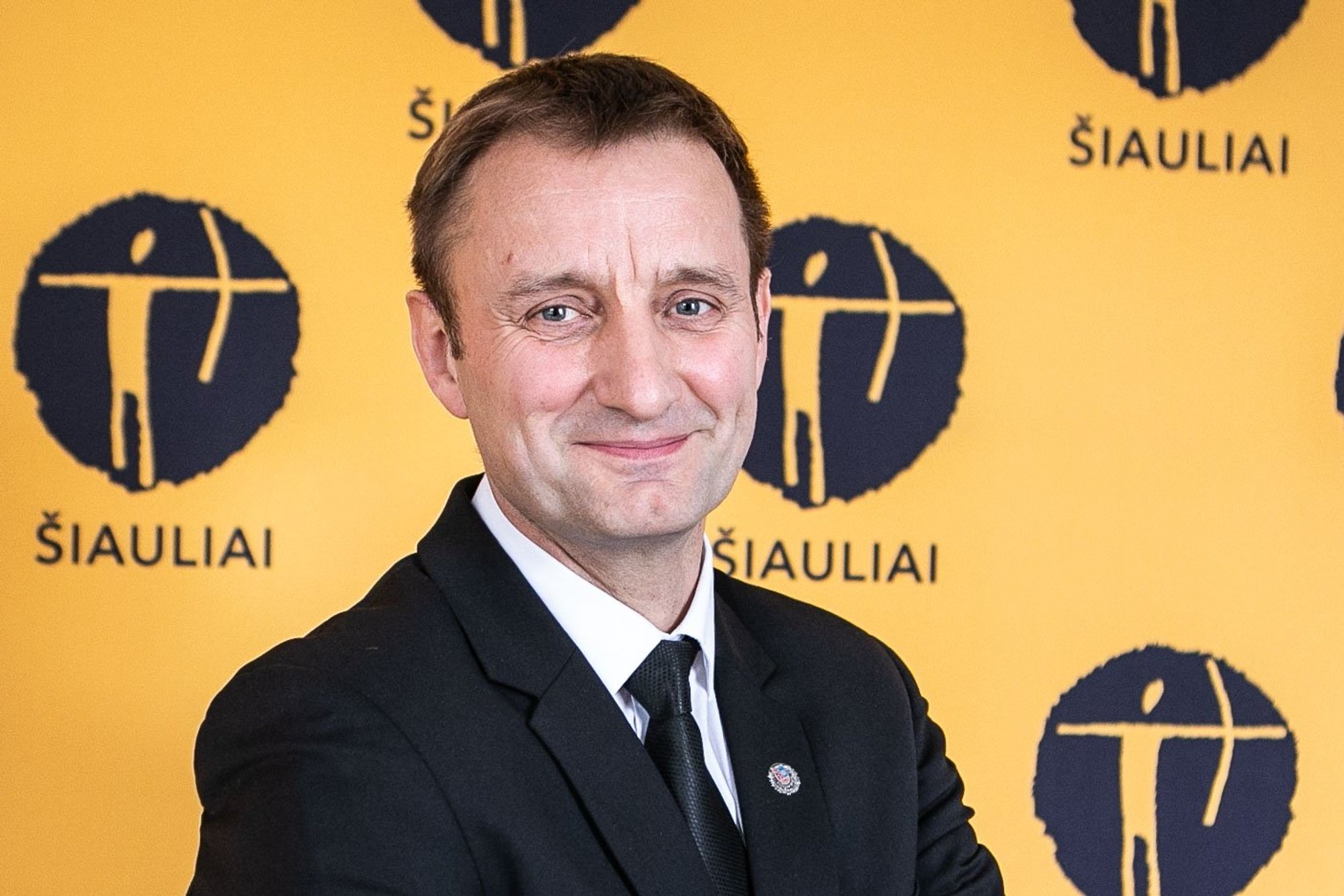 Teisėsaugos įtarimus Šiaulių meras vadina vėjais - Delfi