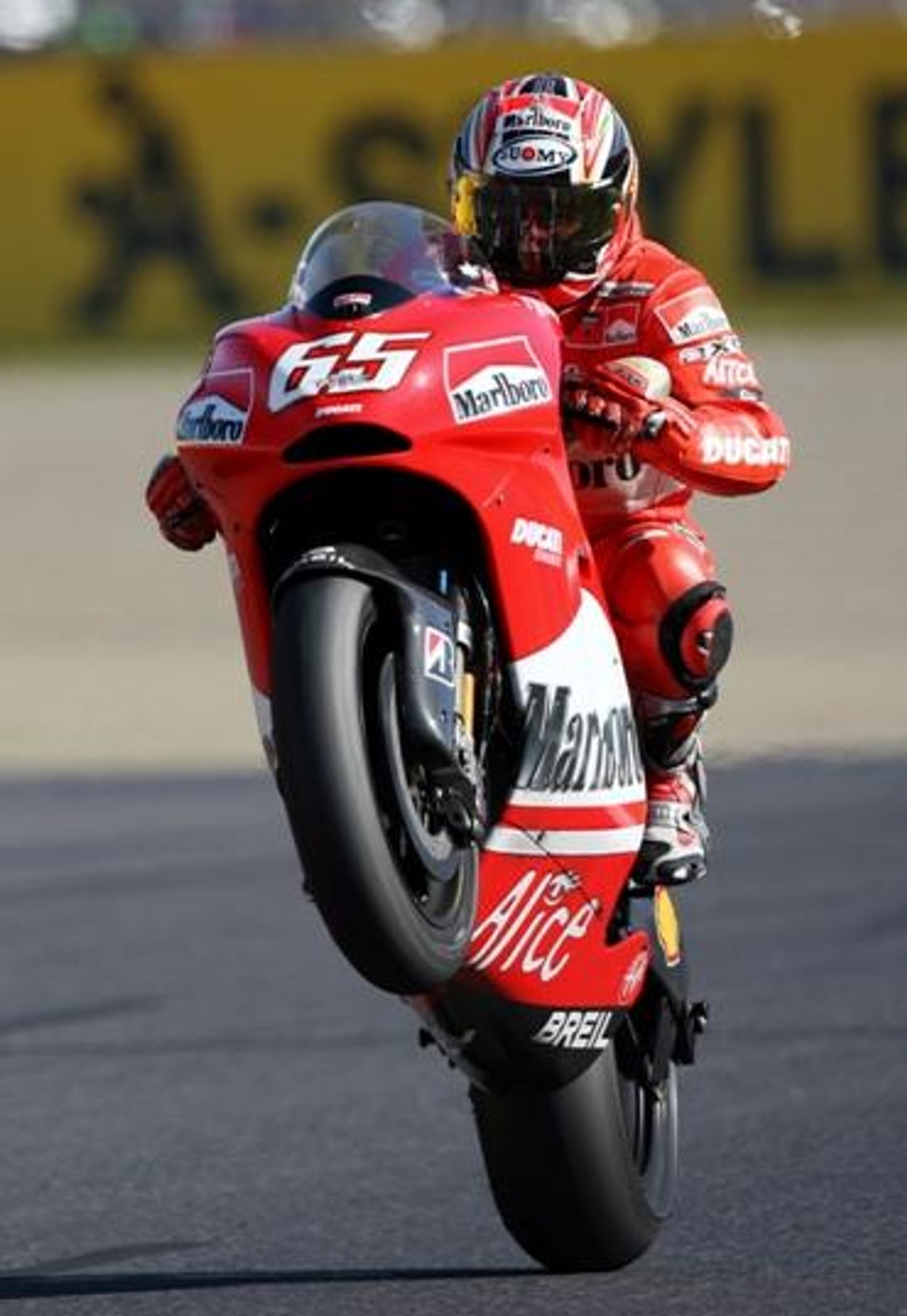 MotoGP: Japonijoje nugalėjo L.Capirossi - Delfi auto