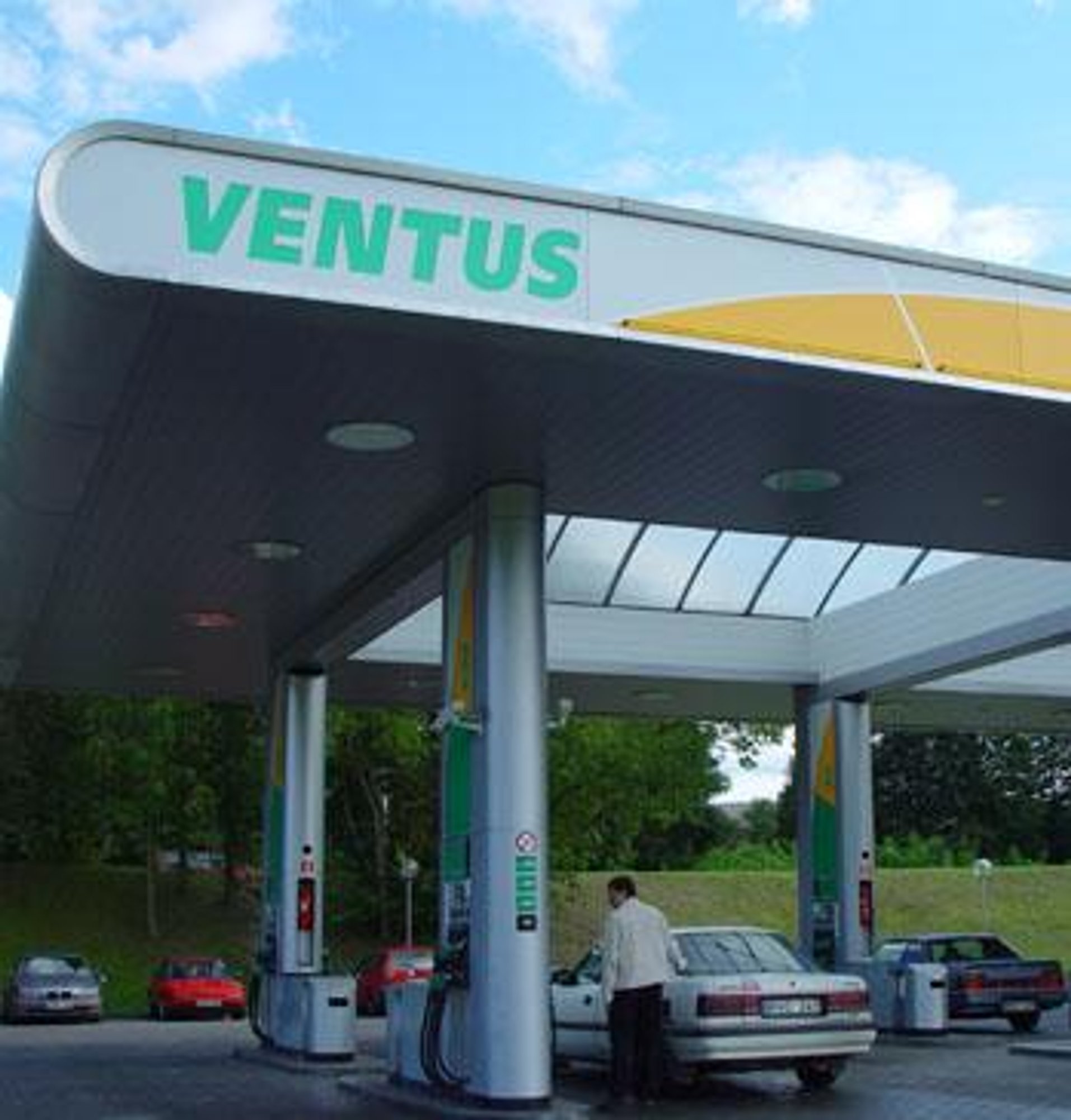 Degalinės „Ventus” virsta „Orlen” - Delfi verslas