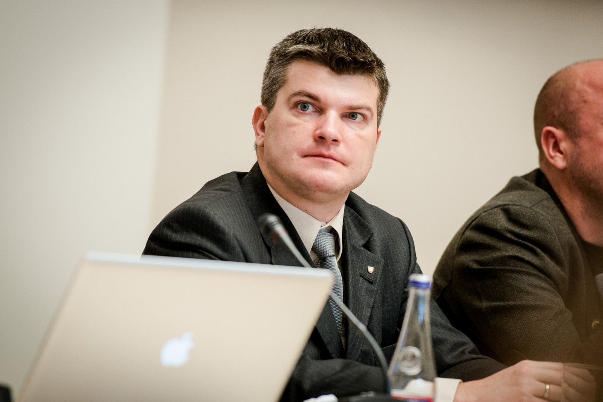 A. Navys. Bergždžia valstiečių inkvizicija - Delfi