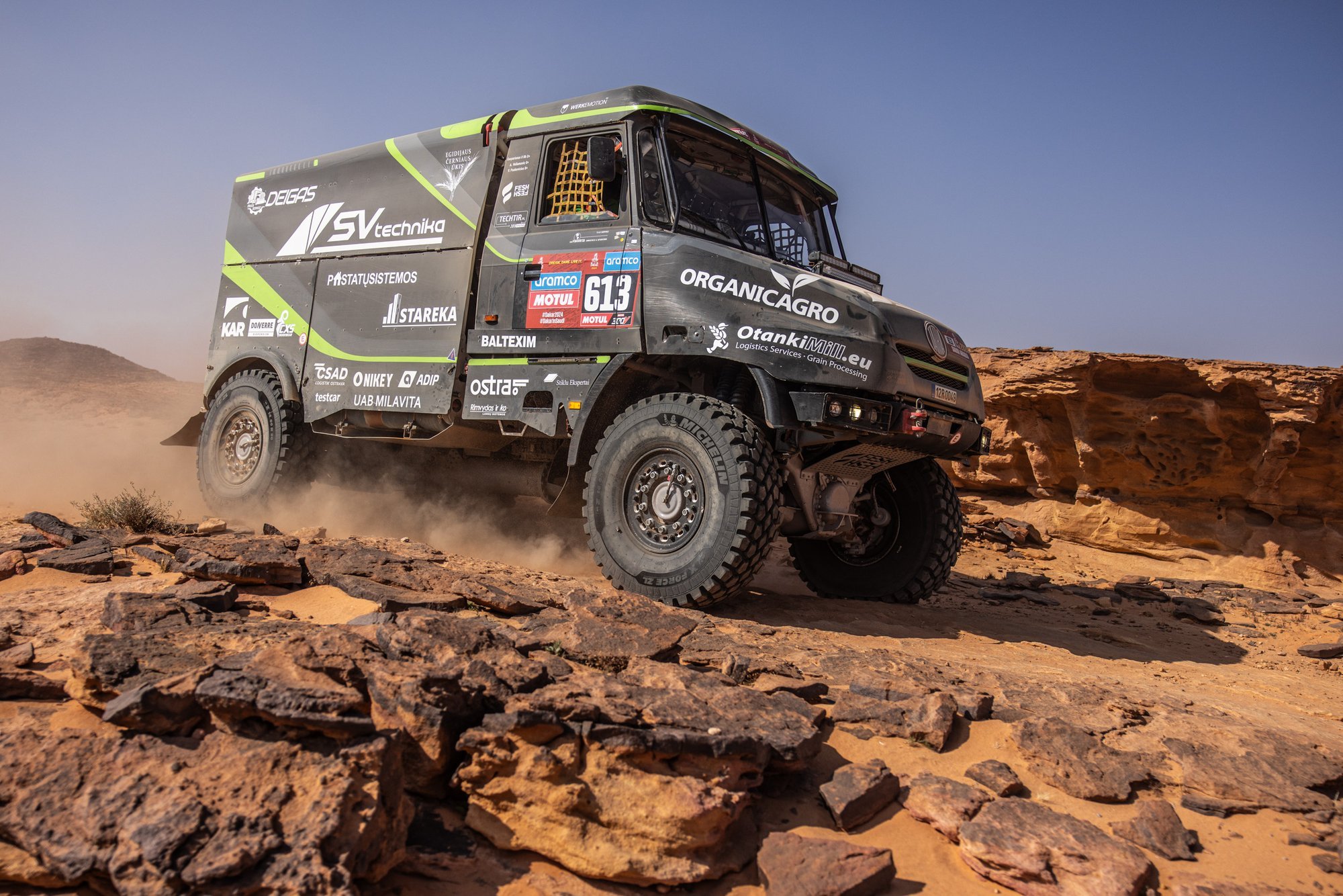 „SV Technika Racing“ trijulei dar kartą startuoti Dakare nebepavyks: mechanikai patvirtino tai ...