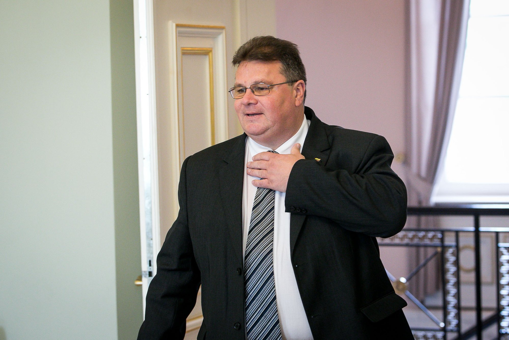 Lithuanian foreign minister opens honorary consulate in Wisconsin ...