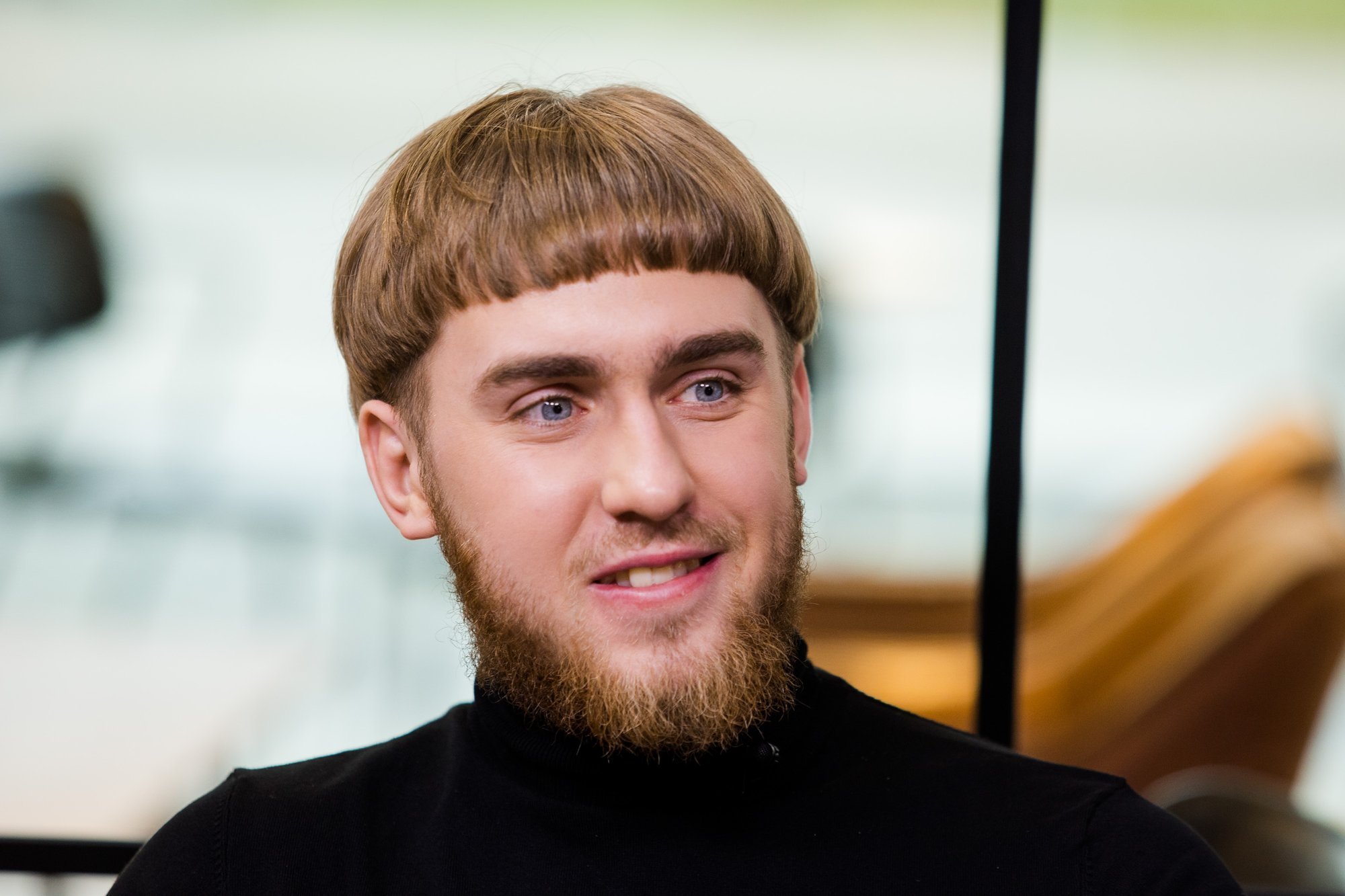 Kovotojas Dovydas Rimkus-Rimkenzo nusirėžęs plaukus sulaukė šmaikščių ...