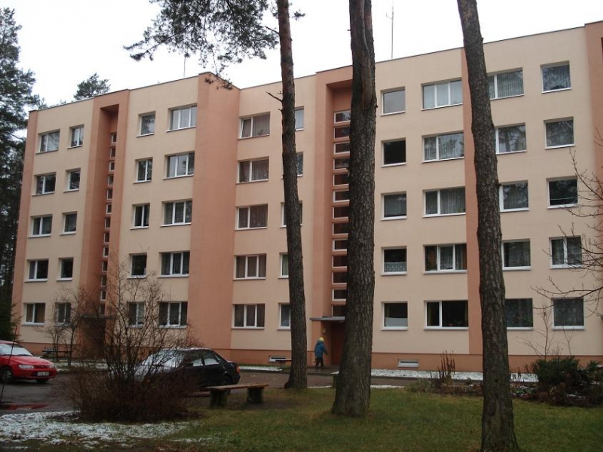 Buvo senas daugiabutis, tapo – vienu moderniausių rajone - Delfi