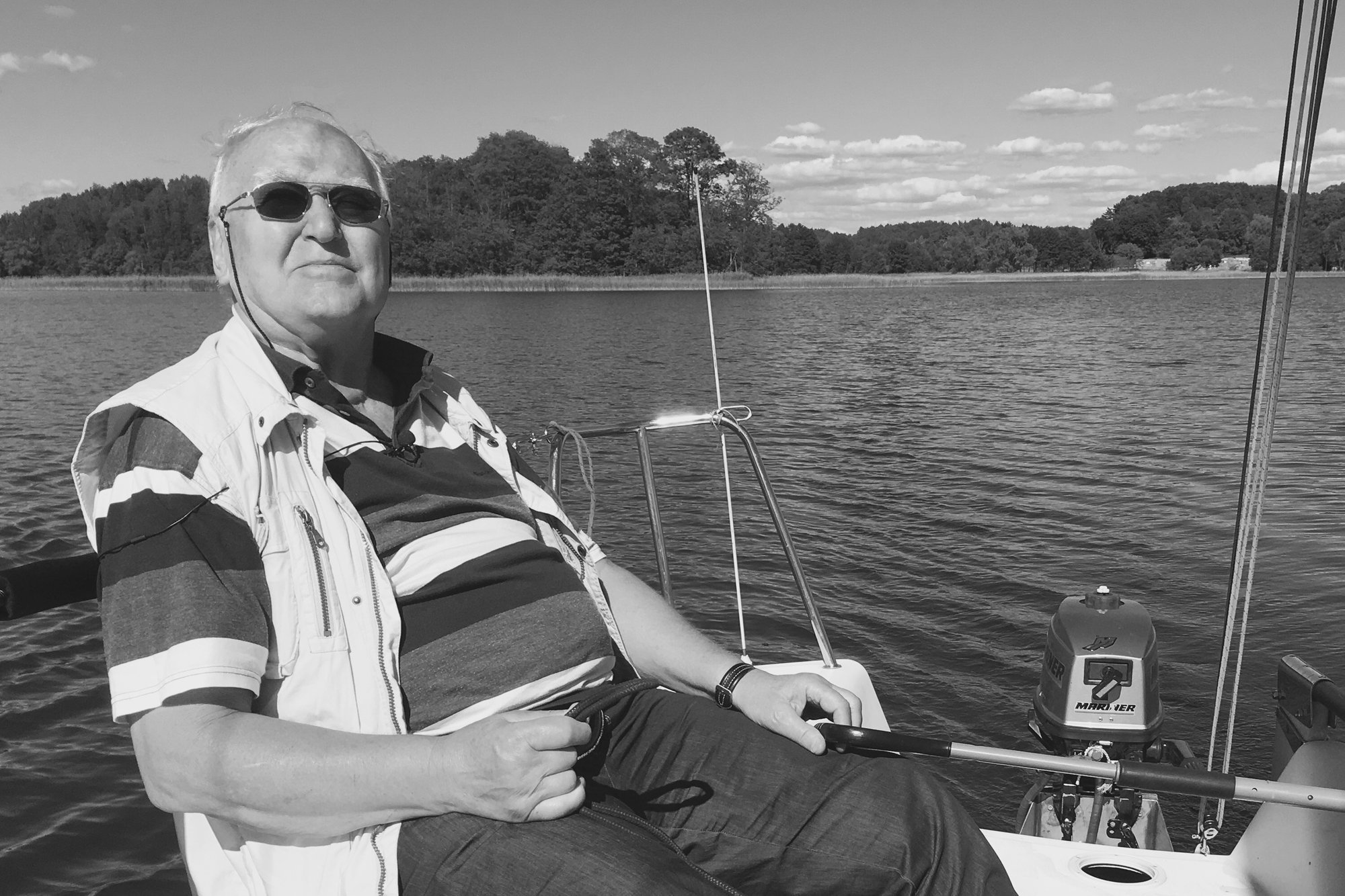 Mirė ilgametis LRT darbuotojas, operatorius A. Virbickas - Delfi kultūra