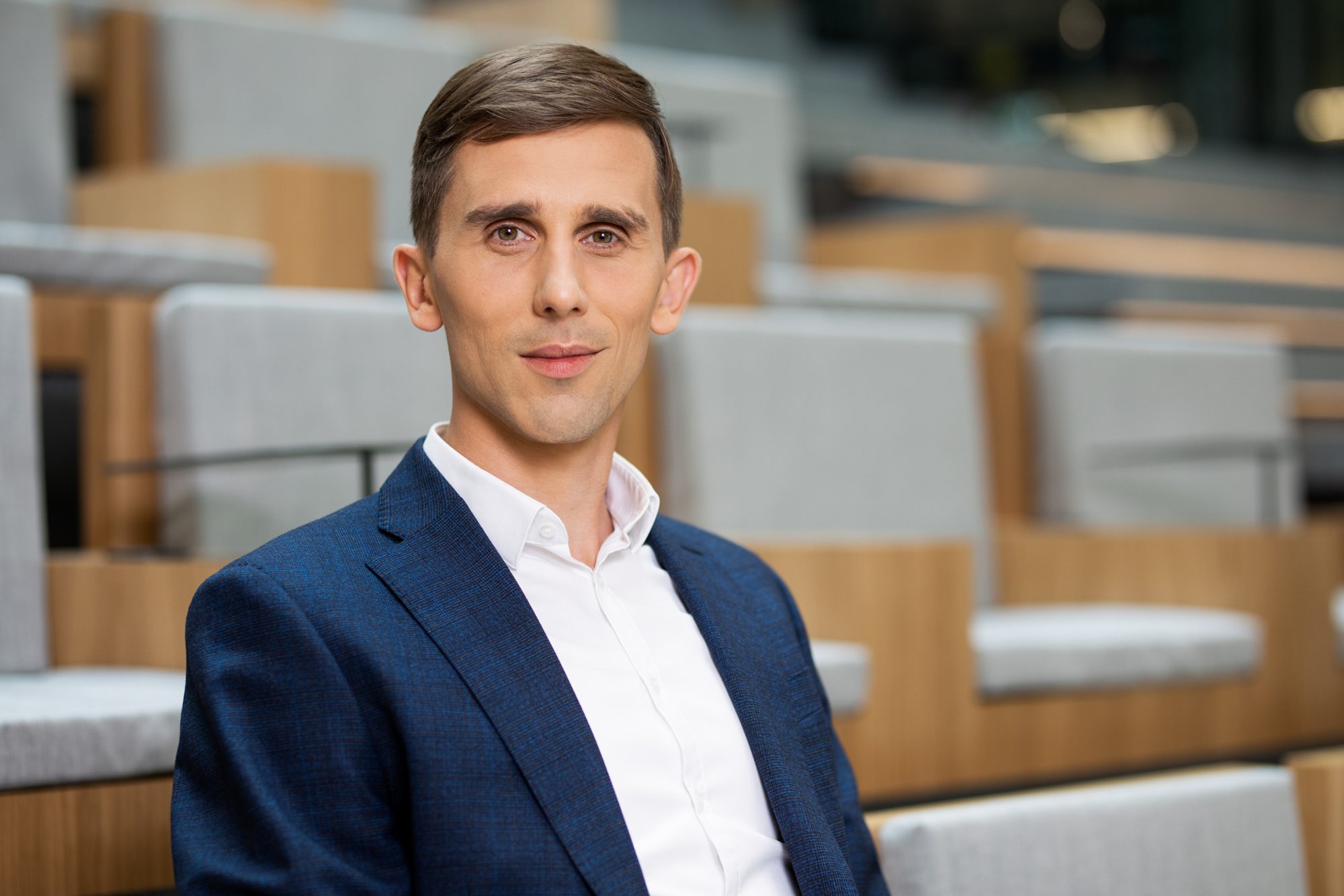 Tadas Povilauskas. Vasarą lietuviai daugiau keliavo bei išlaidavo ir ...