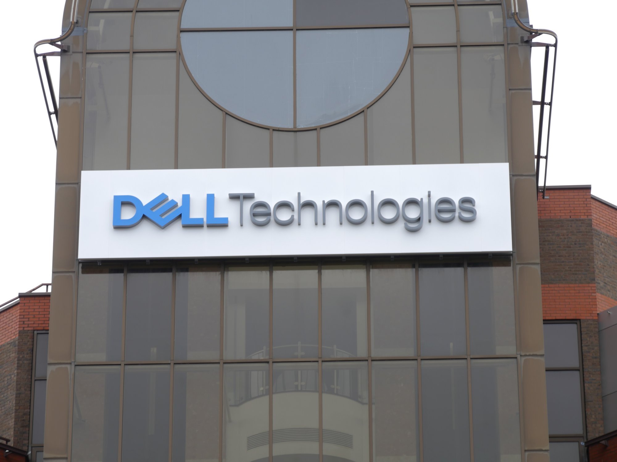 „Dell Technologies“ ir „Nokia“ pranešė plečiančios savo partnerystę - Delfi