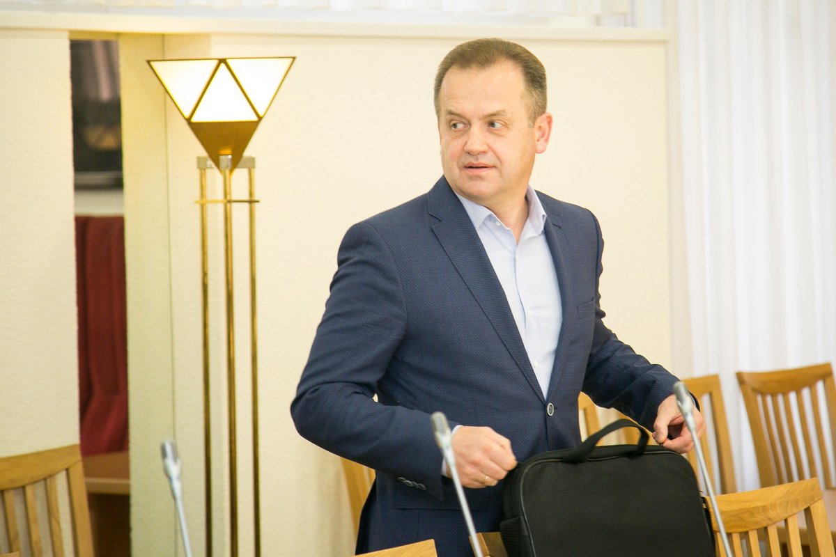 Seime kelią skinasi dar viena apkalta: surinkti parašai dėl Skardžiaus ... Seime kelią skinasi dar viena apkalta: surinkti parašai dėl Skardžiaus ...
