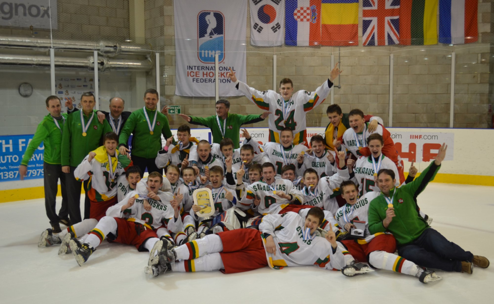 Lietuvos jaunimo ledo ritulio rinktinė iškovojo kelialapį į planetos ...