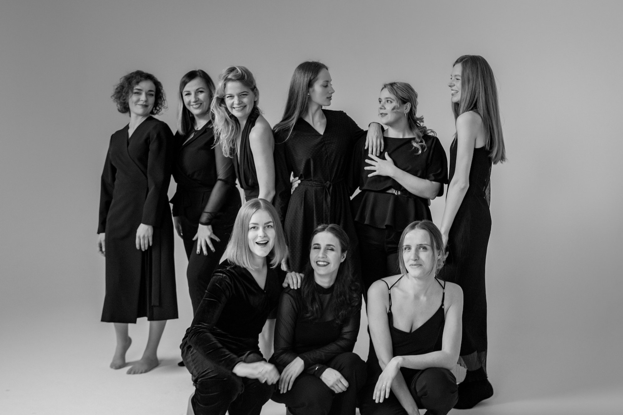 Naujame „Melos“ albume „Monochrome“ susitinka balso ir violončelių ...