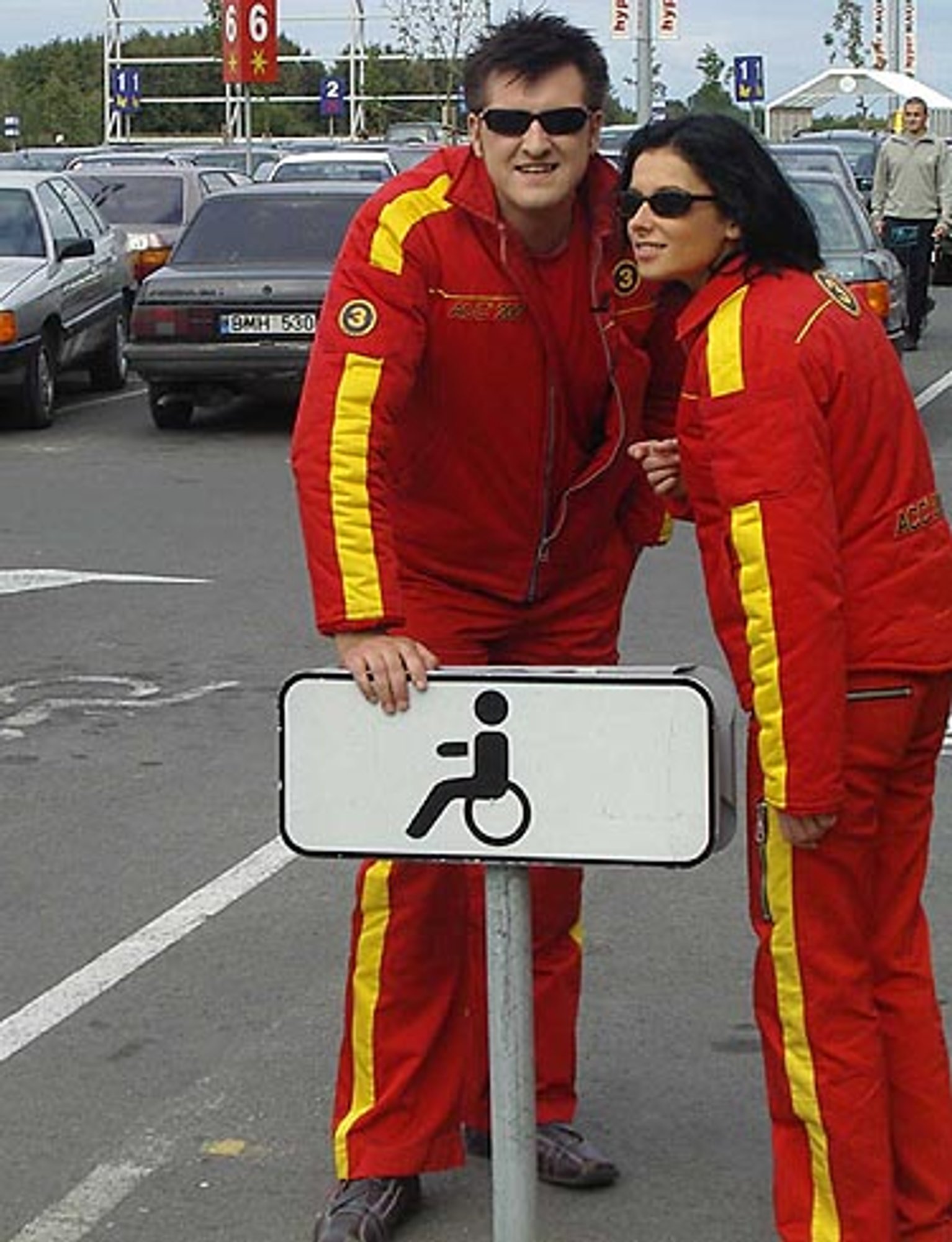 "TV pagalba" imasi ginti neįgalius vairuotojus - Delfi verslas