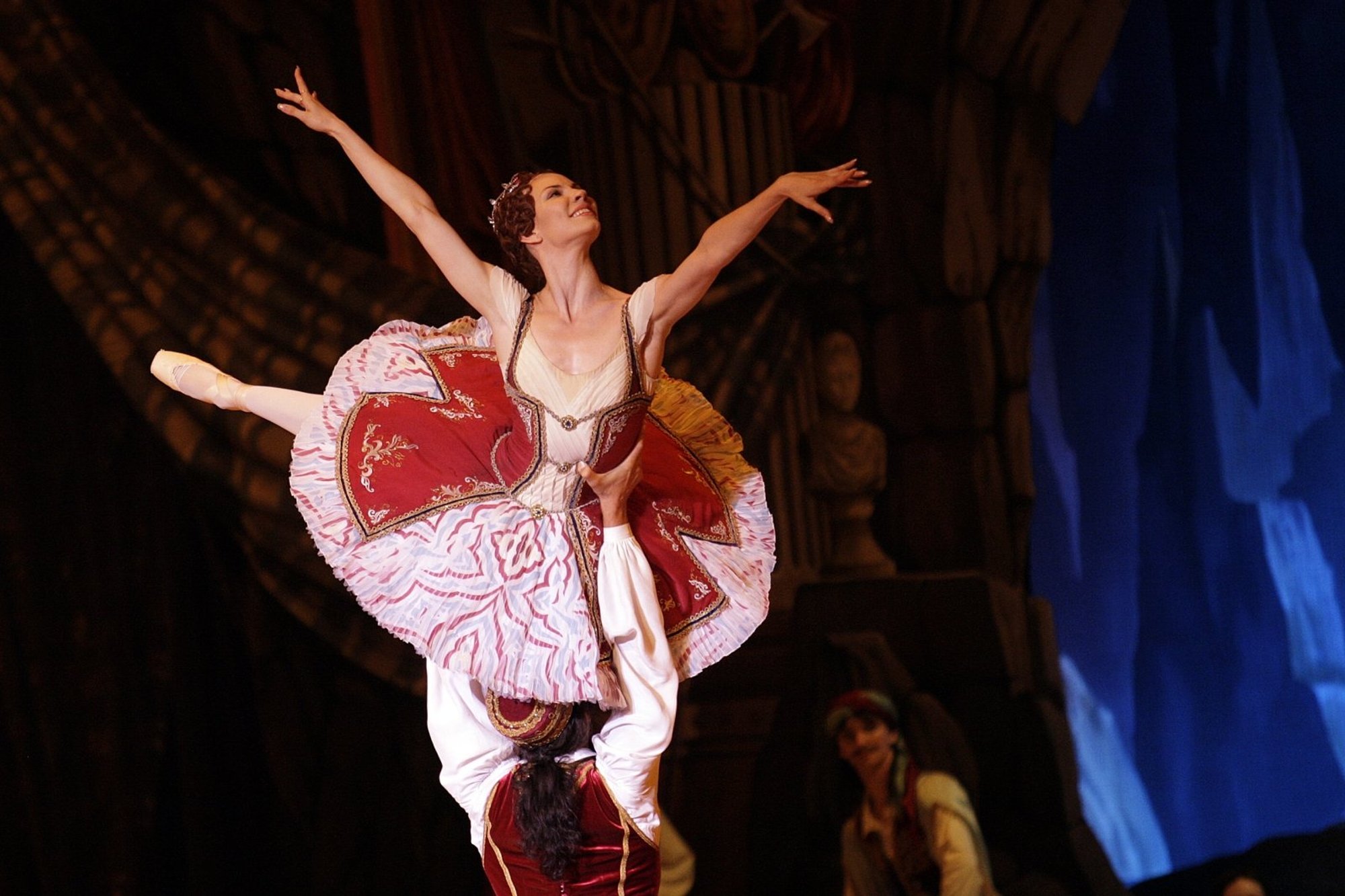 Londono Karališkasis operos teatras atšaukia Didžiojo teatro baleto ...