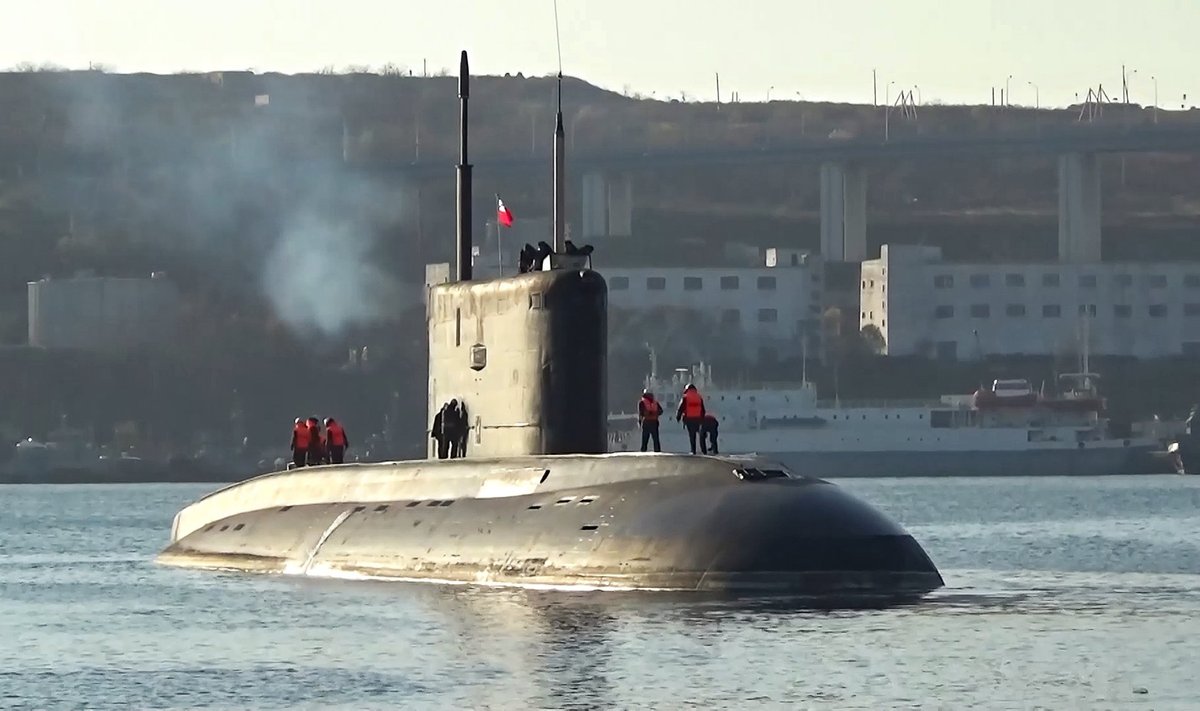 Airijos jūroje – rusų povandeniniai laivai: galimai renka žvalgybinę ...