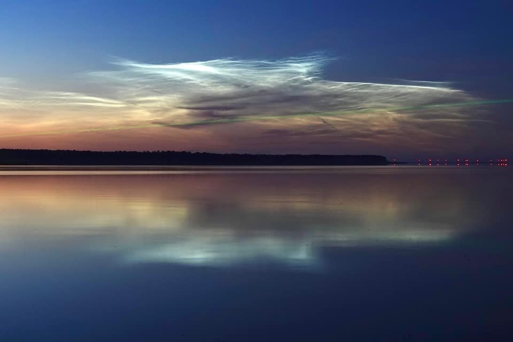 Kelias naktis iš eilės Lietuvoje gyventojai stebi sidabriškuosius ...