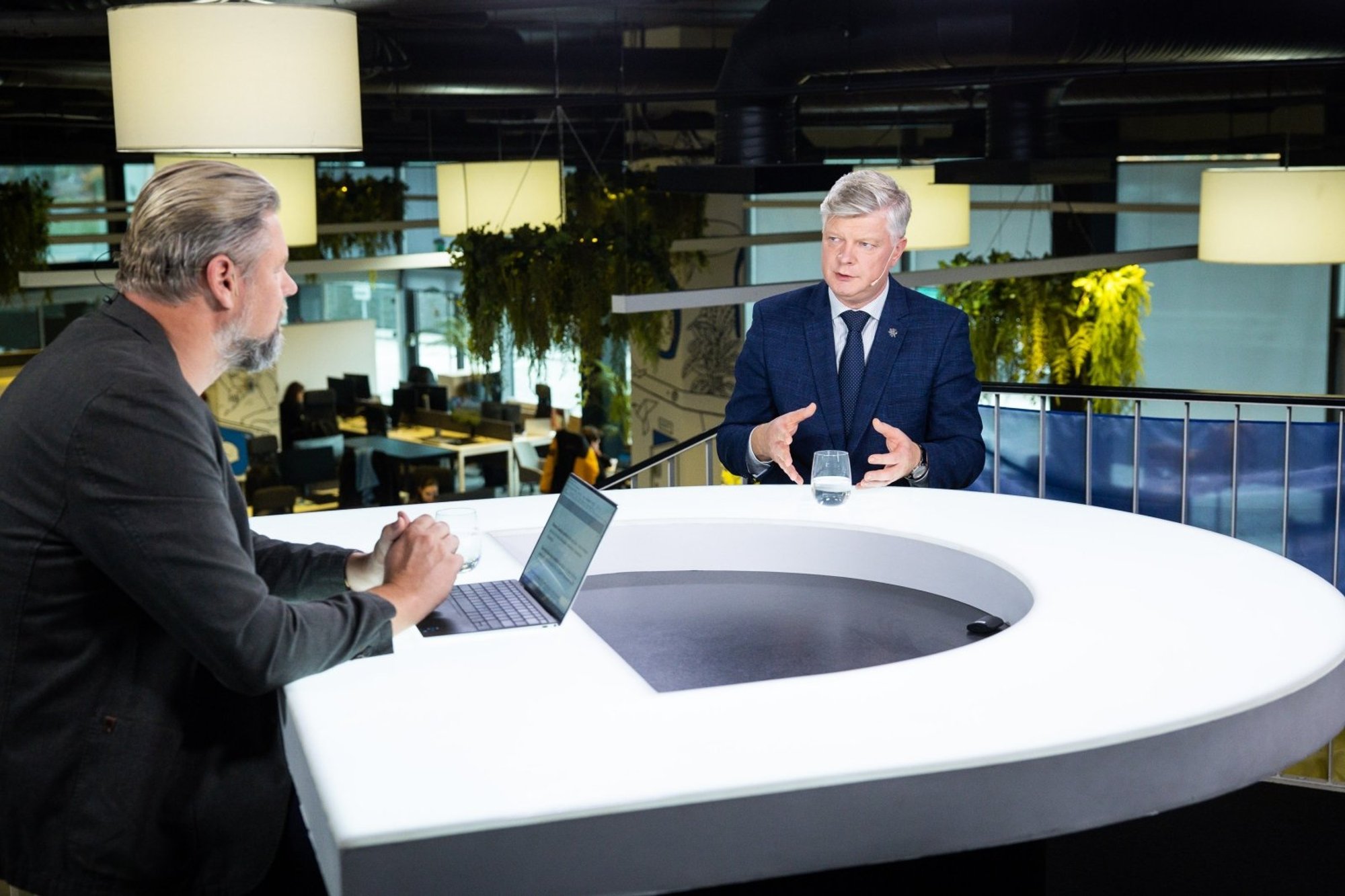 Navickas apie kovą su Nacionalinės mokėjimo agentūros vadovu, 200 tūkst ...