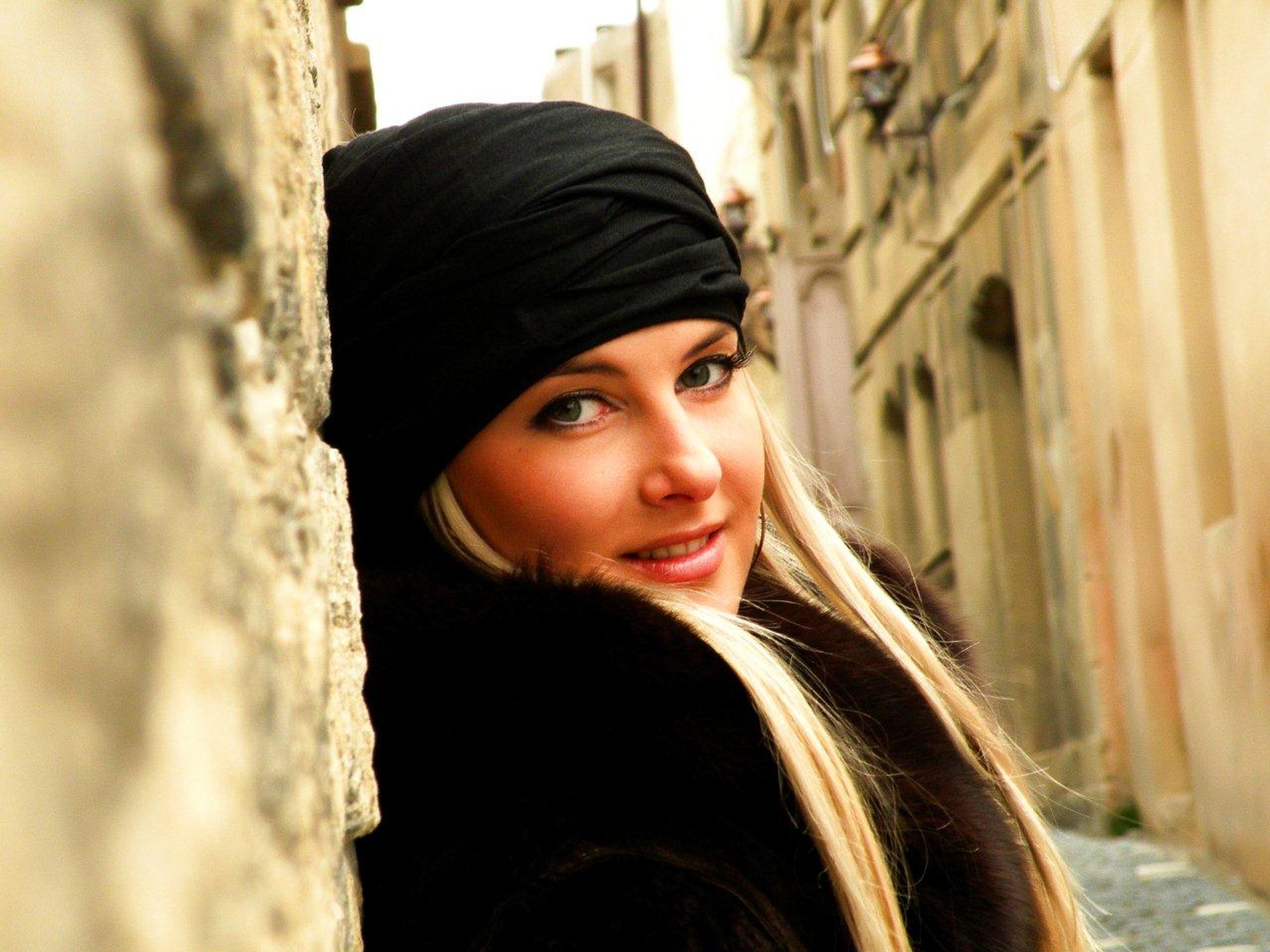 K.Ivanova į Azerbaidžaną - koncertų ir klipo - Delfi veidai