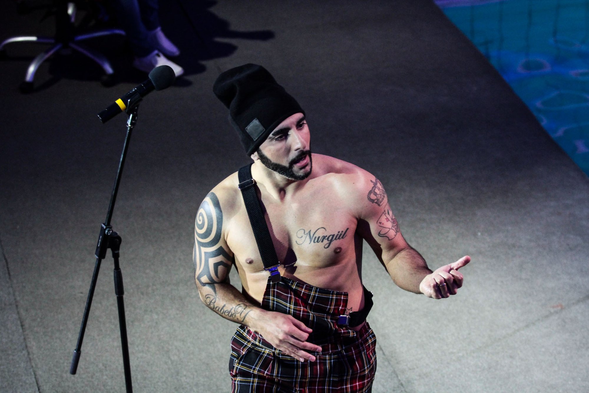 Atlikėjas Sezzy pradėjo aštuonių savaičių maratoną: kas savaitę kūną ...