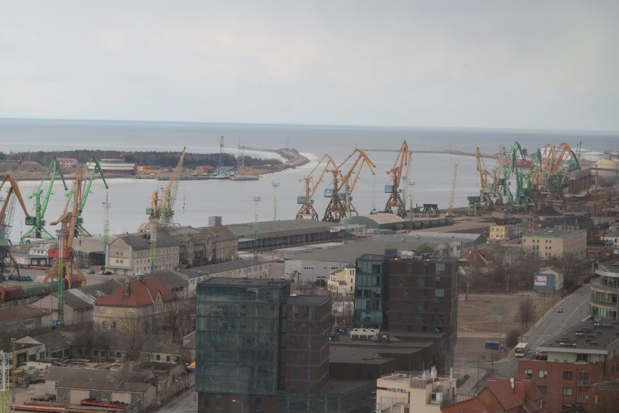 Lithuanian port of Klaipėda to resume operations after stormy weekend ...