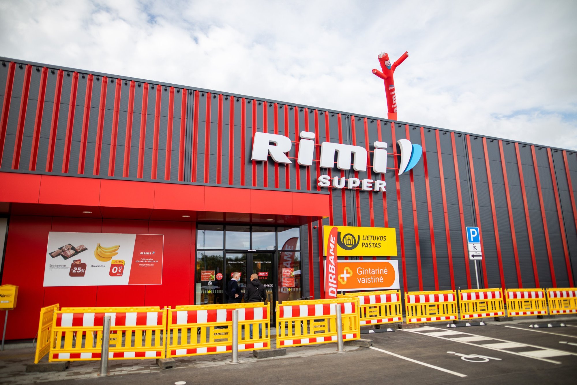 „Rimi Lietuvos“ pajamos 2021-aisiais augo beveik dešimtadaliu - Delfi ...